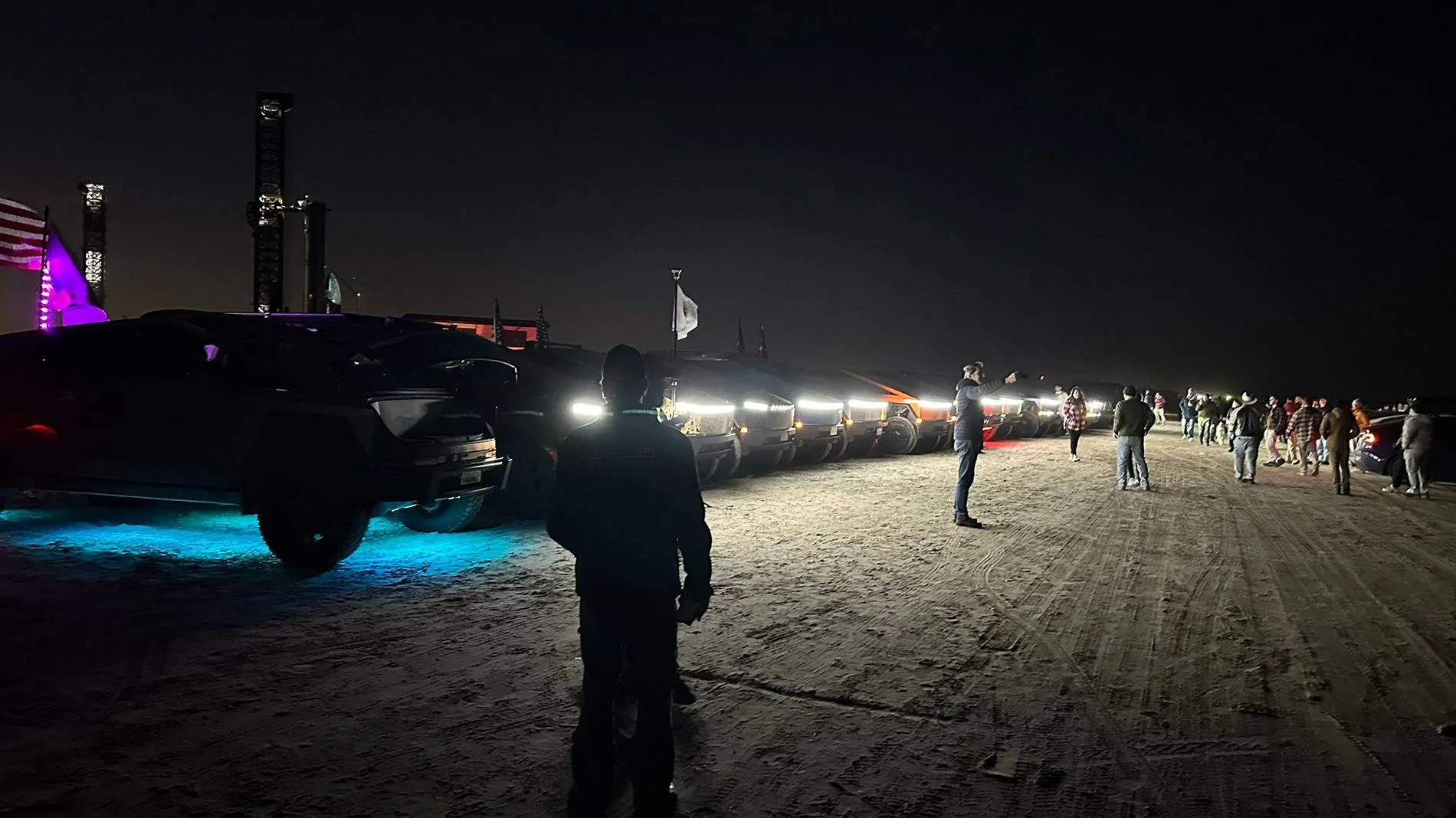 Starbase Cyber Beach Light Show & After Event | Tesla Cybertruck Forum ...