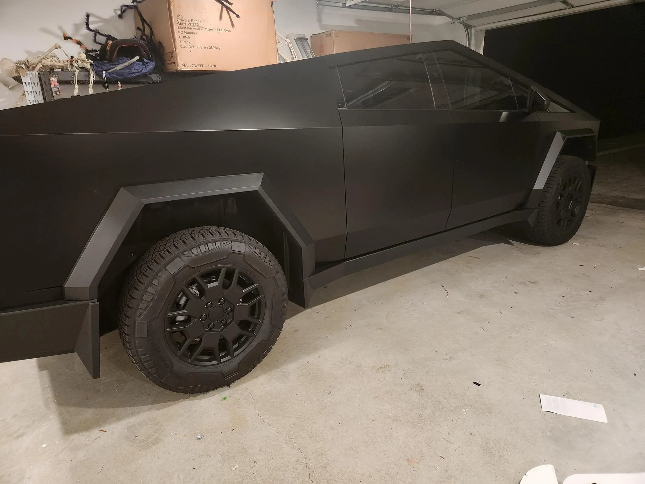 Mud Flaps Installed on Cybertruck - First Photos | Page 4 | Tesla ...