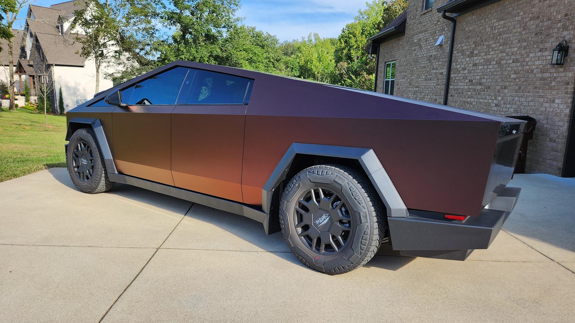 Aura Hyper Matte Black Red Shift PPF | Tesla Cybertruck Forum ...