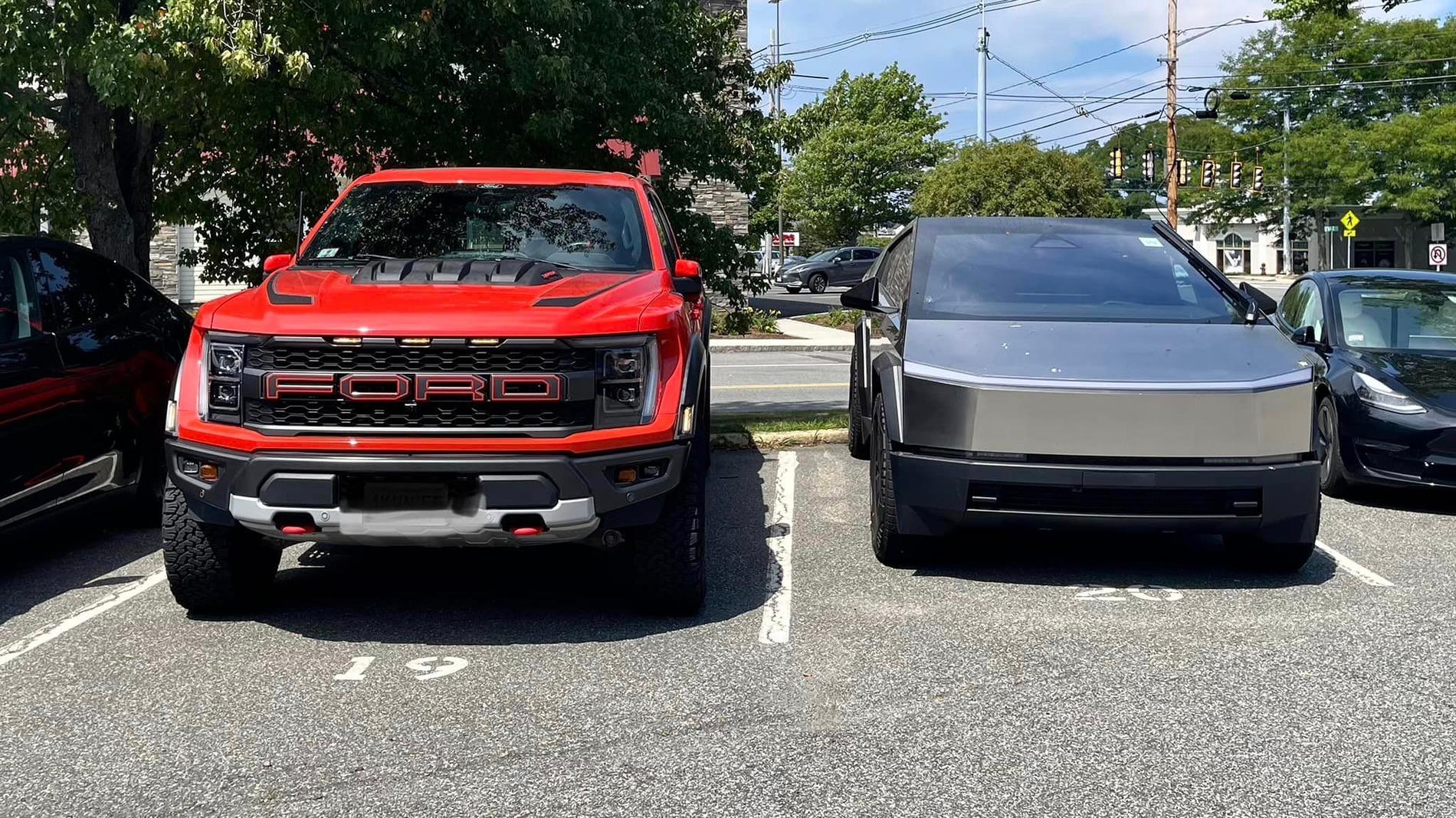 Well written and informative comparison: Cybertruck vs. Ford Raptor (by ...