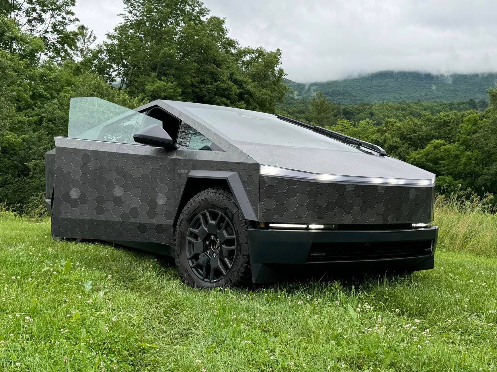GREY / GRAY Vinyl Wrap & PPF Cybertruck -- Photos & Videos | Tesla ...