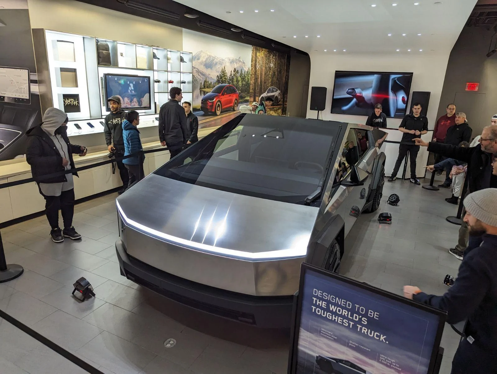Confirmed: Cybertruck in Bethesda Maryland starting 11/25 (@ Westfield ...