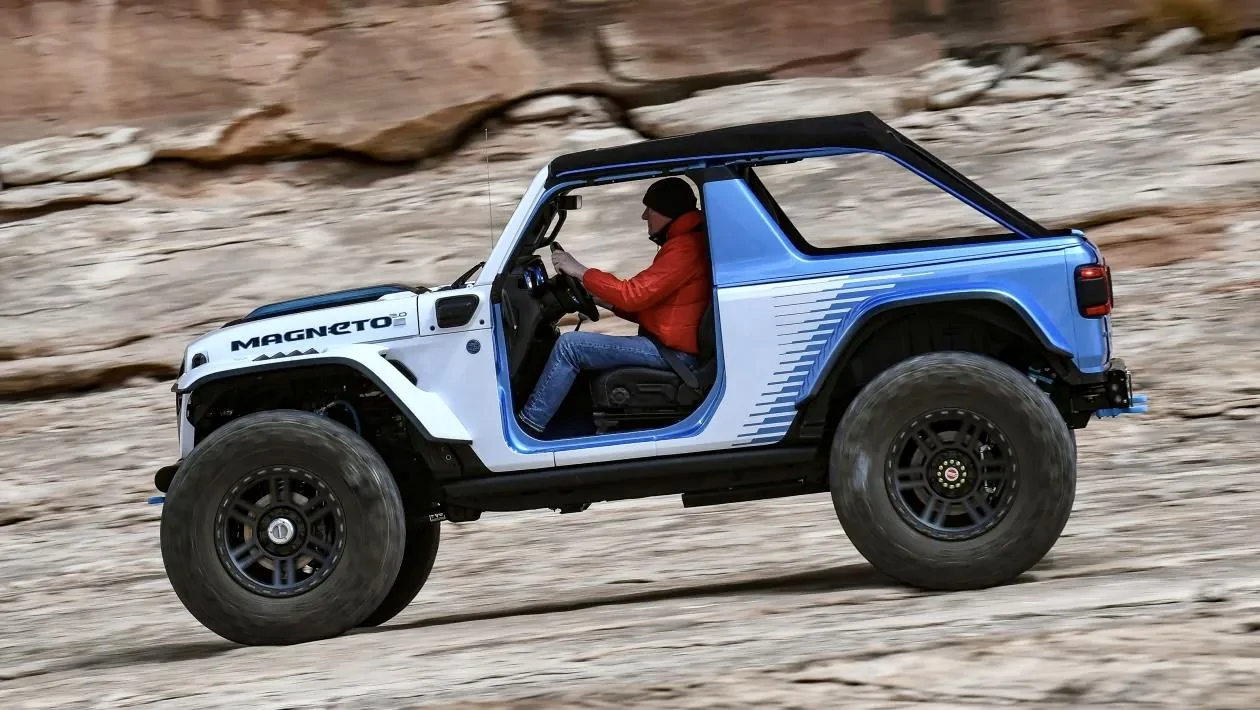 2 door CT with removable doors built to compete with Jeeps & Broncos ...