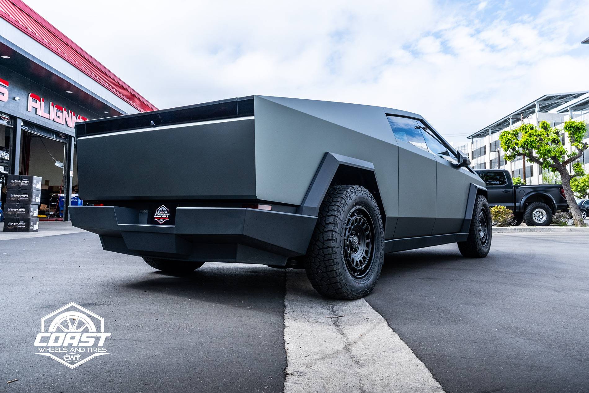 Simple and quick Cybertruck build: Satin Midnight Moss Wrap, 20" Black ...