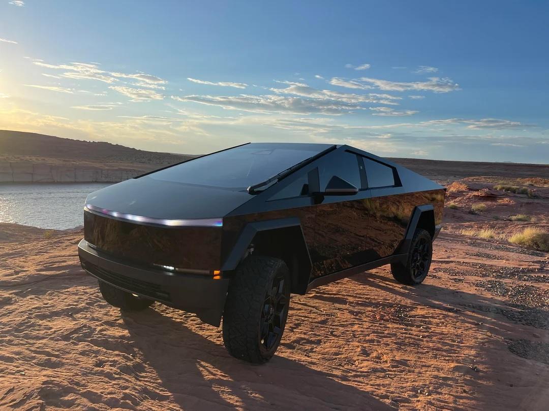 Daily random Cybertruck photos thread - Post Yours! 📸 🤳 | Page 26 ...