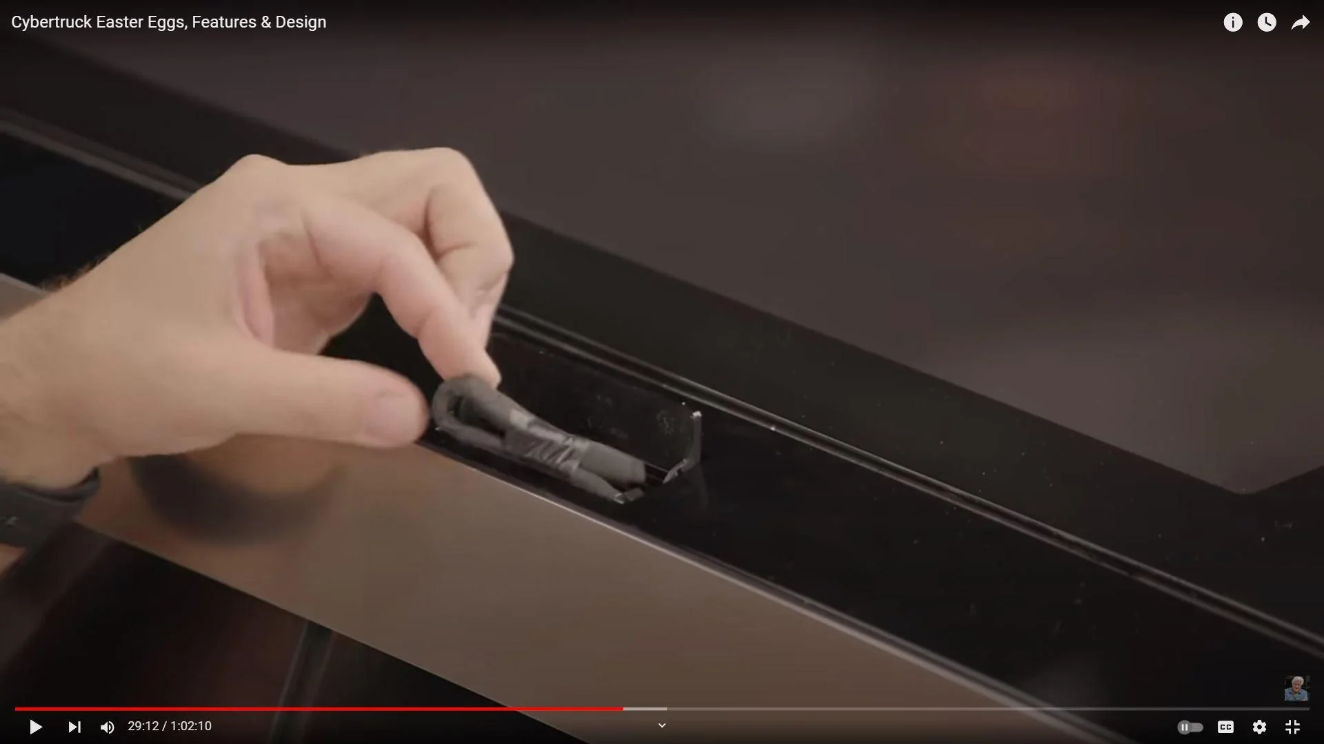 Lightbar accessory spotted on Cybertruck! 💡 | Page 5 | Tesla Cybertruck ...