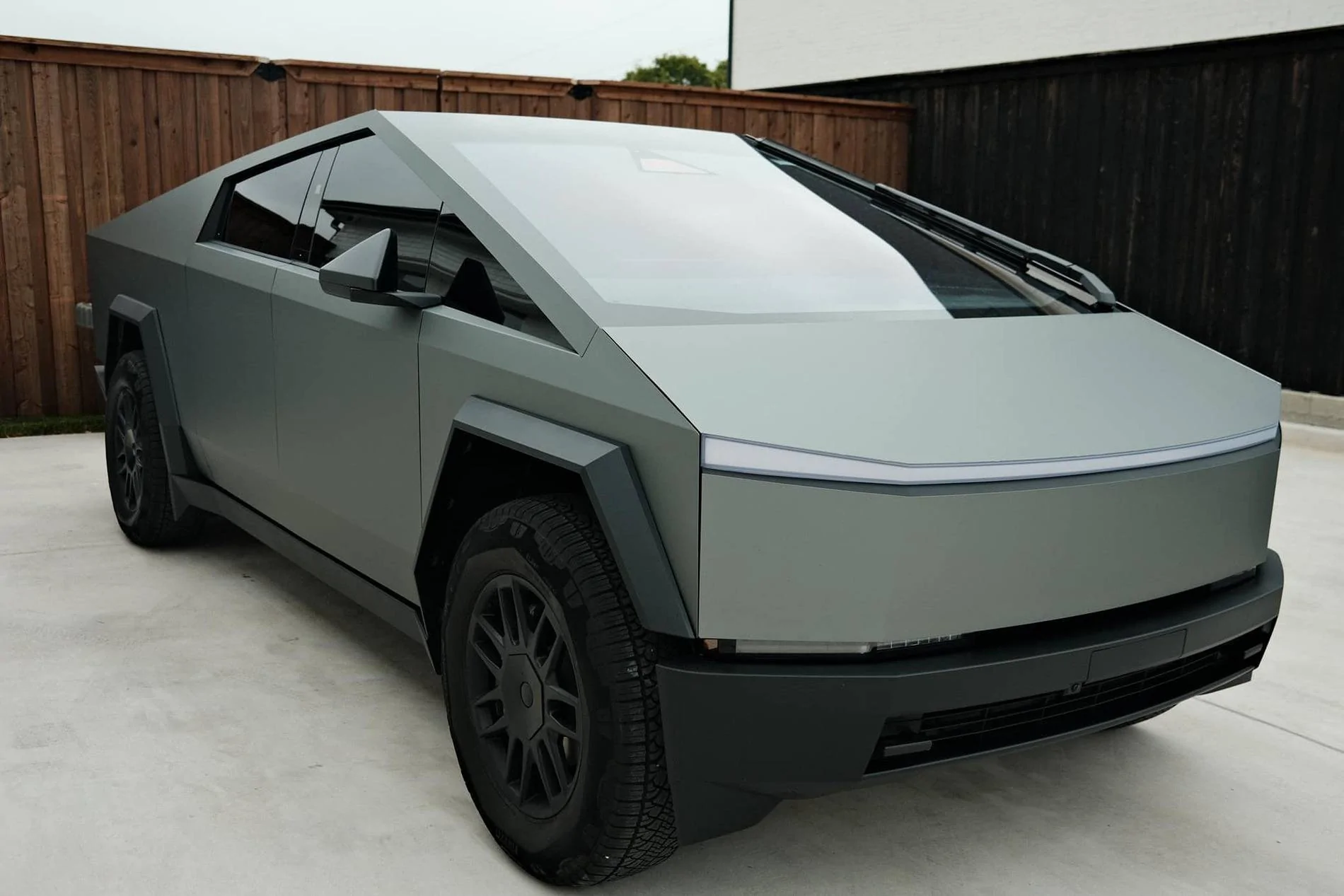 GREY / GRAY Vinyl Wrap & PPF Cybertruck -- Photos & Videos | Tesla ...