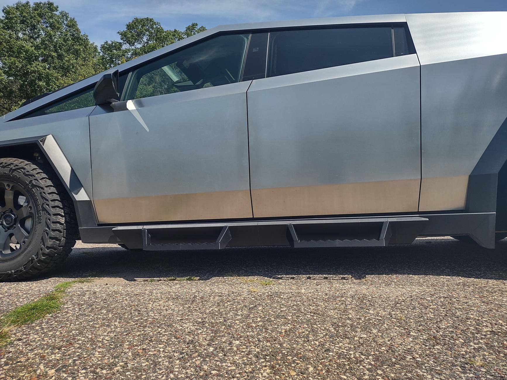 Side Steps Final Design (Lucky's Fabshop) | Tesla Cybertruck Forum ...