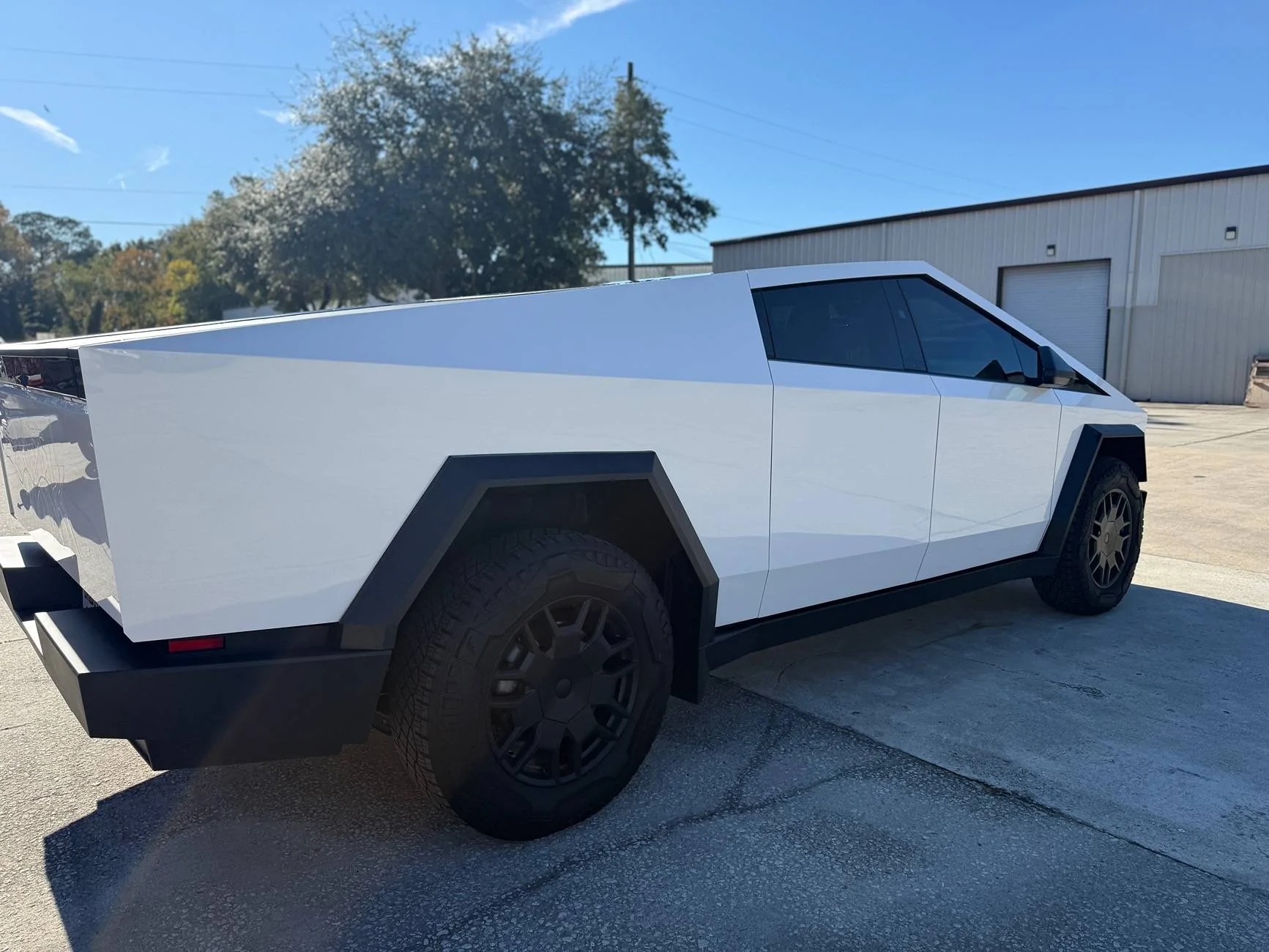 New Pearl White CT Wrap | Tesla Cybertruck Forum - Cybertruck Owners Club
