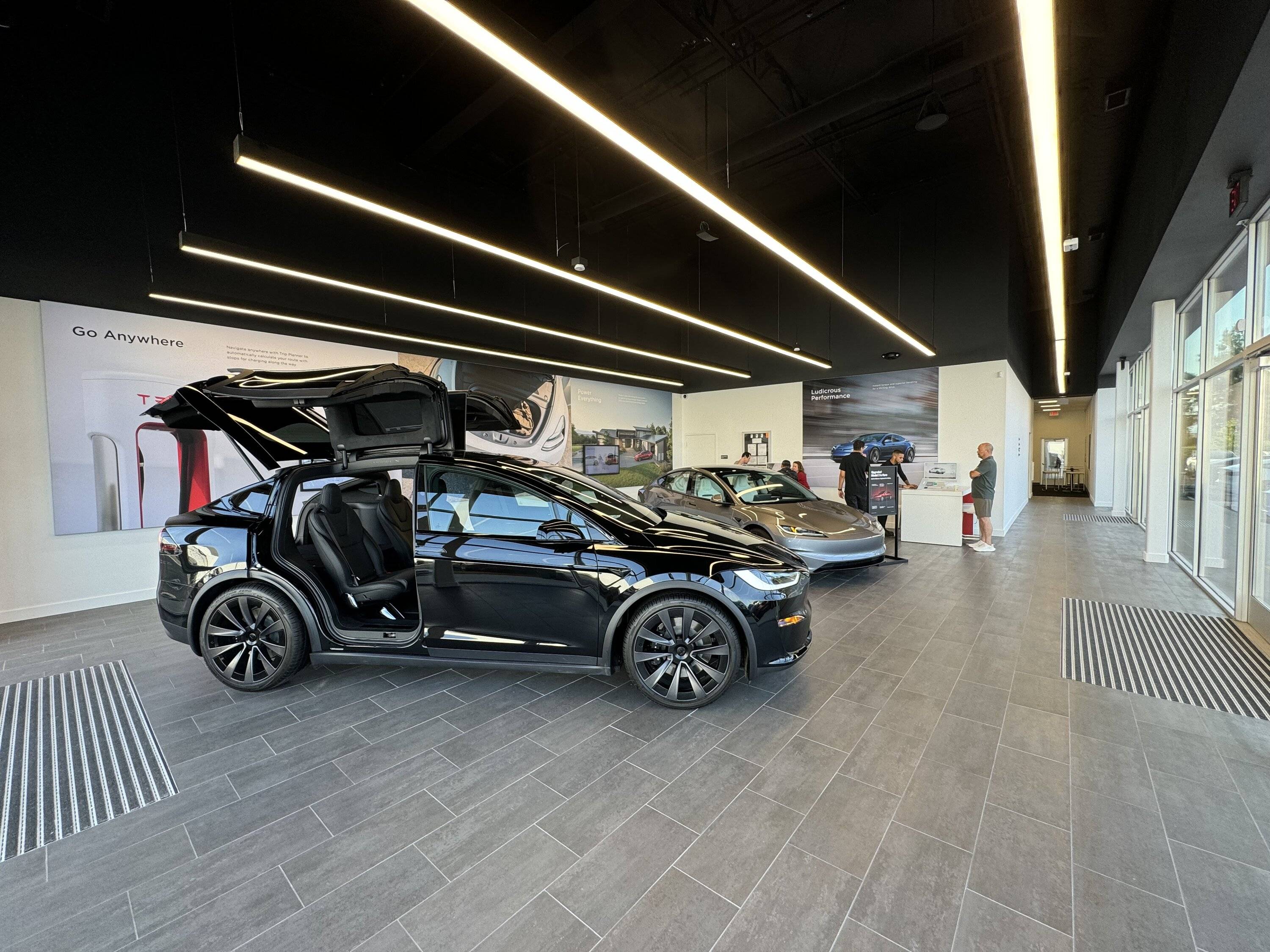 Tesla Santa Clarita opening celebration Oct. 18 features Cybertruck ...