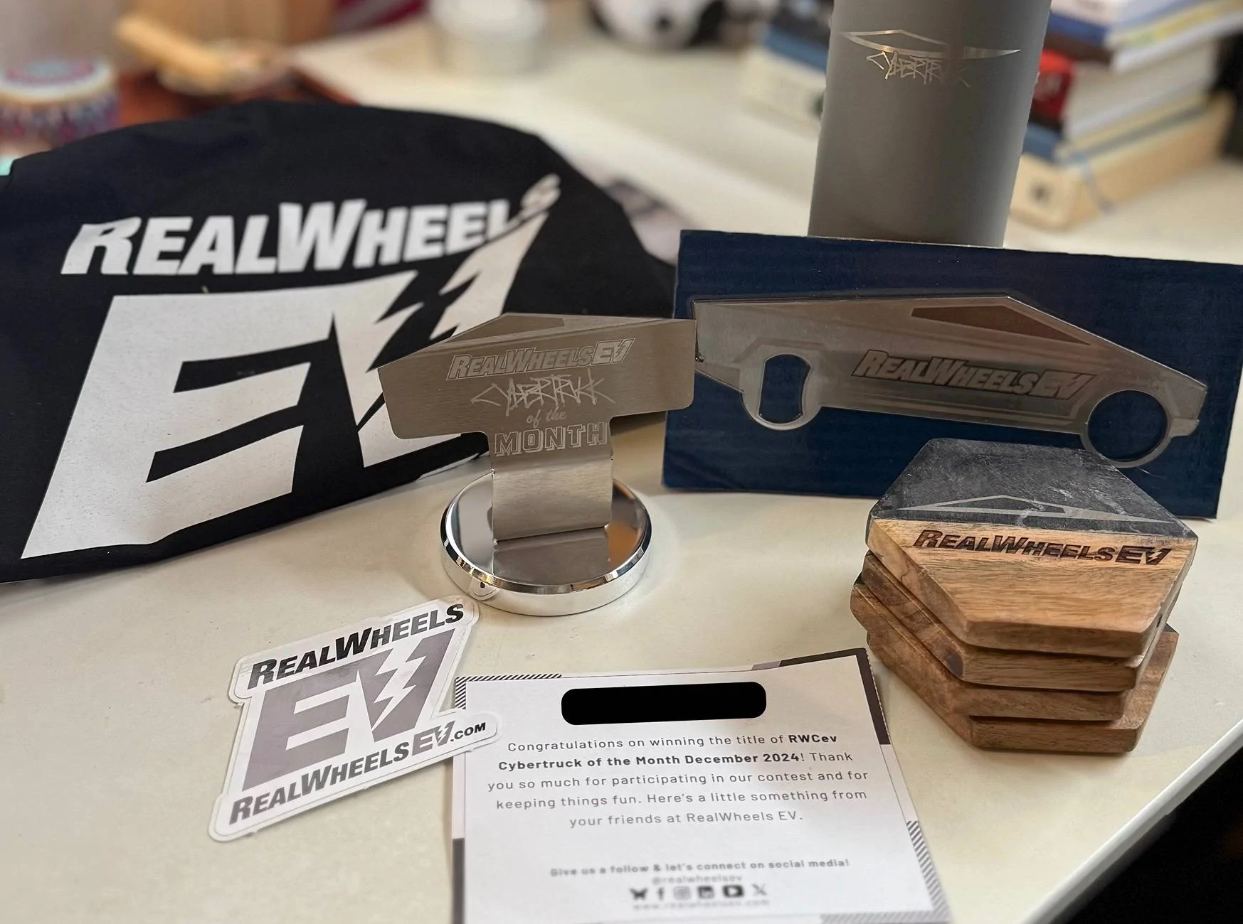👉Vote for December's RealWheels EV Cybertruck of the Month (RWCev CTOTM ...