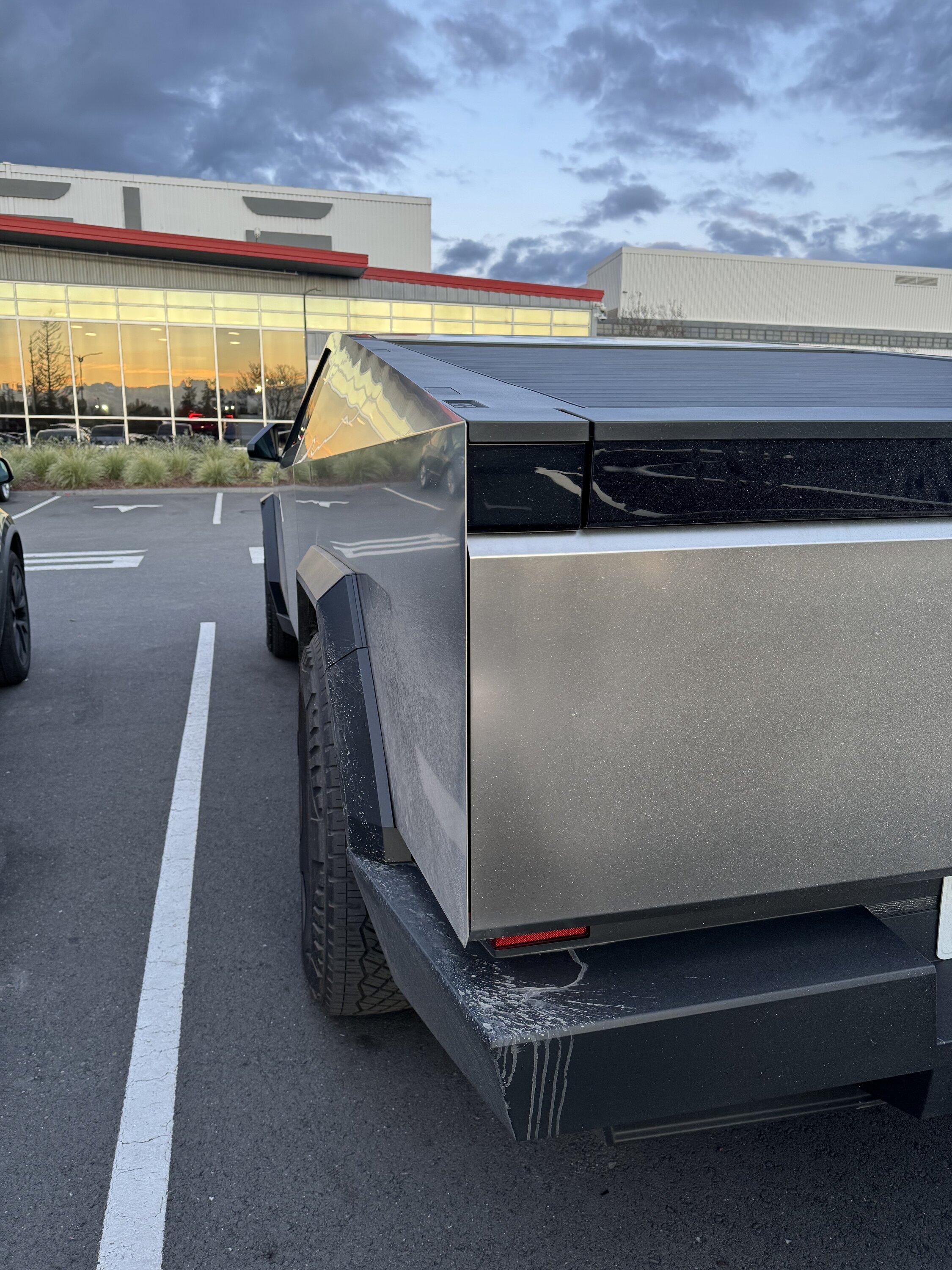Spotted VIN 1228 - Mfg Plates - Fremont Factory. Good build quality ...