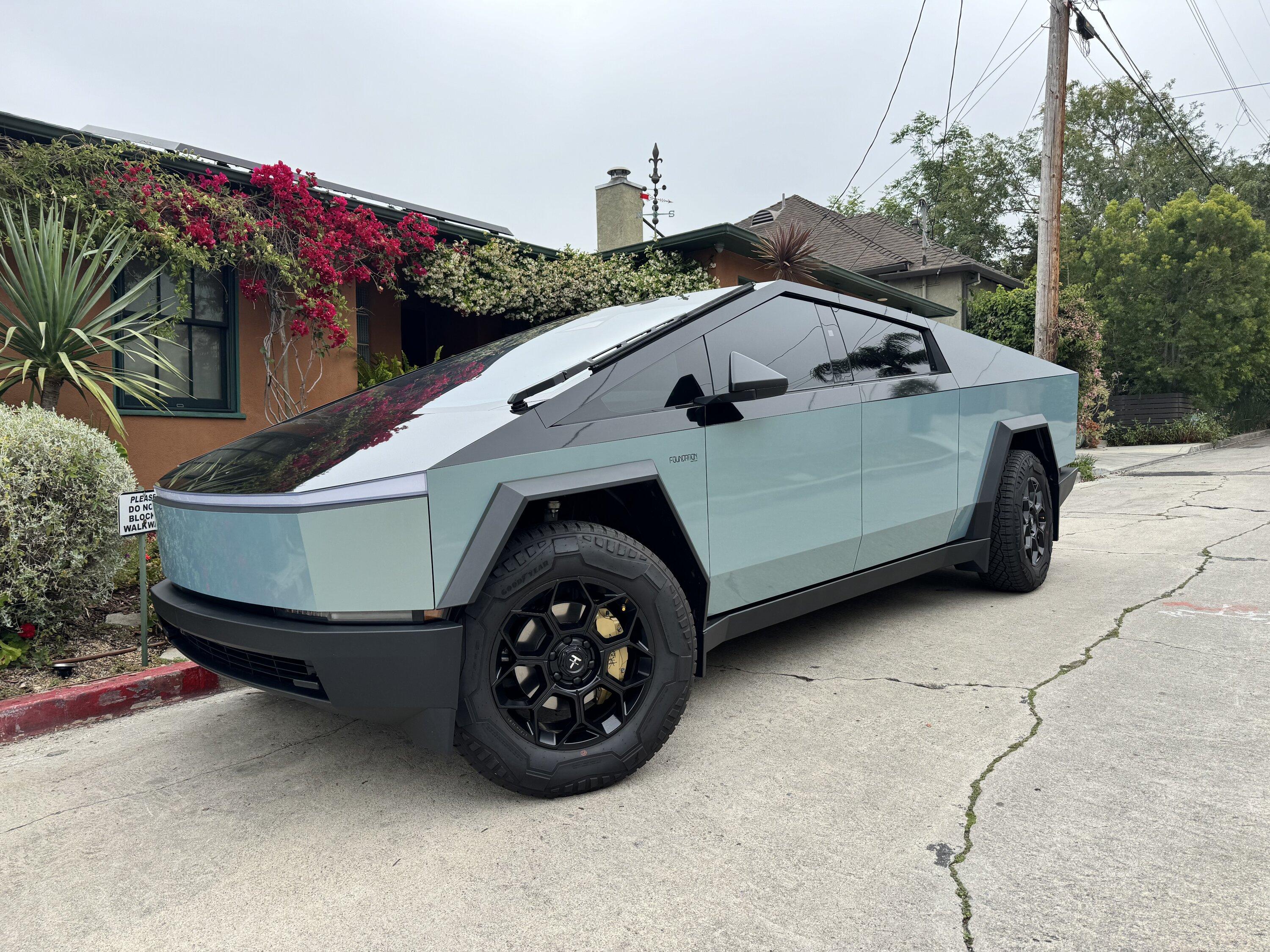 Finished my CT build (for now). Painted my brake Calipers (metallic ...