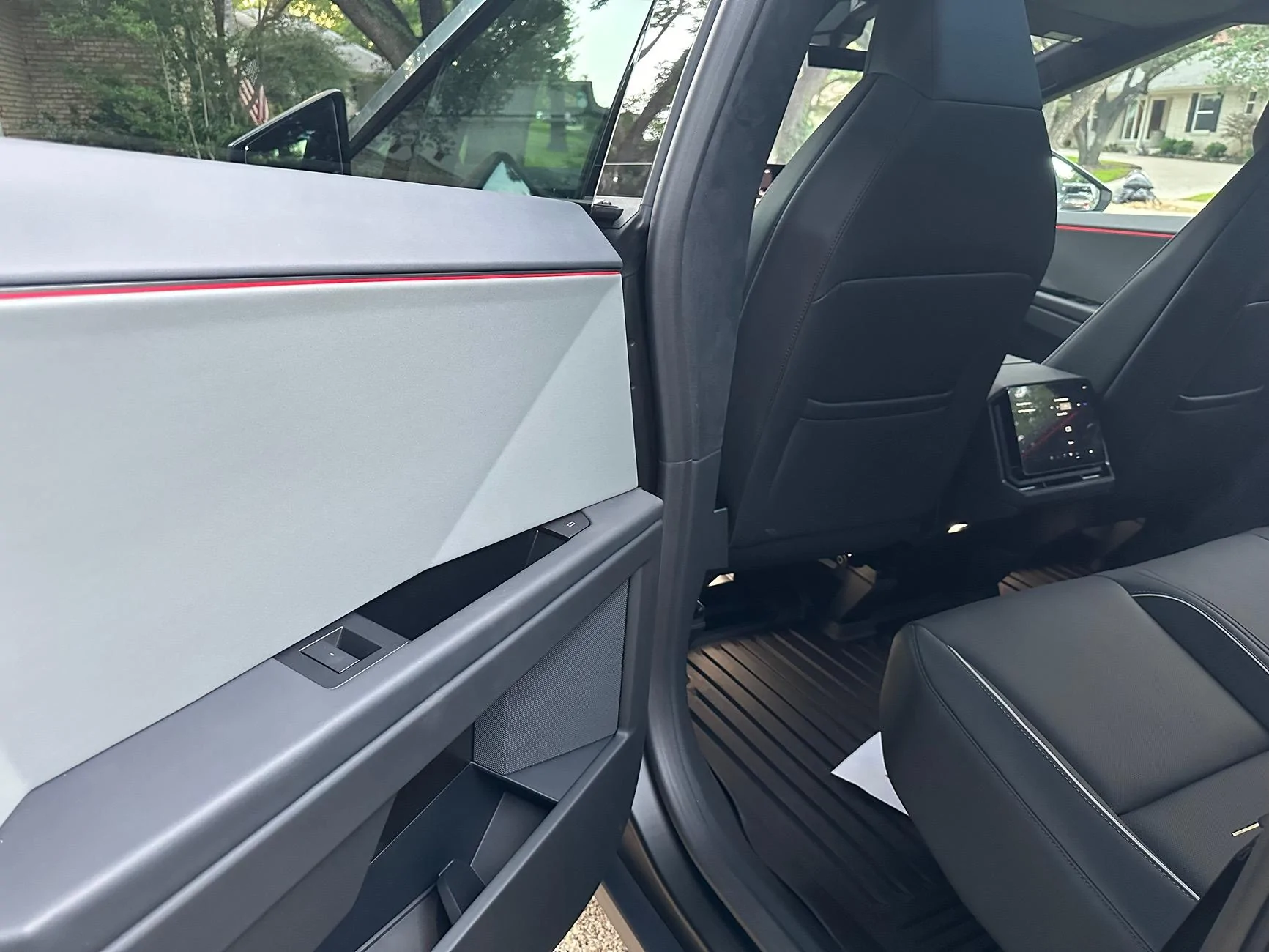 Tactical Grey Interior waiting room (updated with delivered photos ...