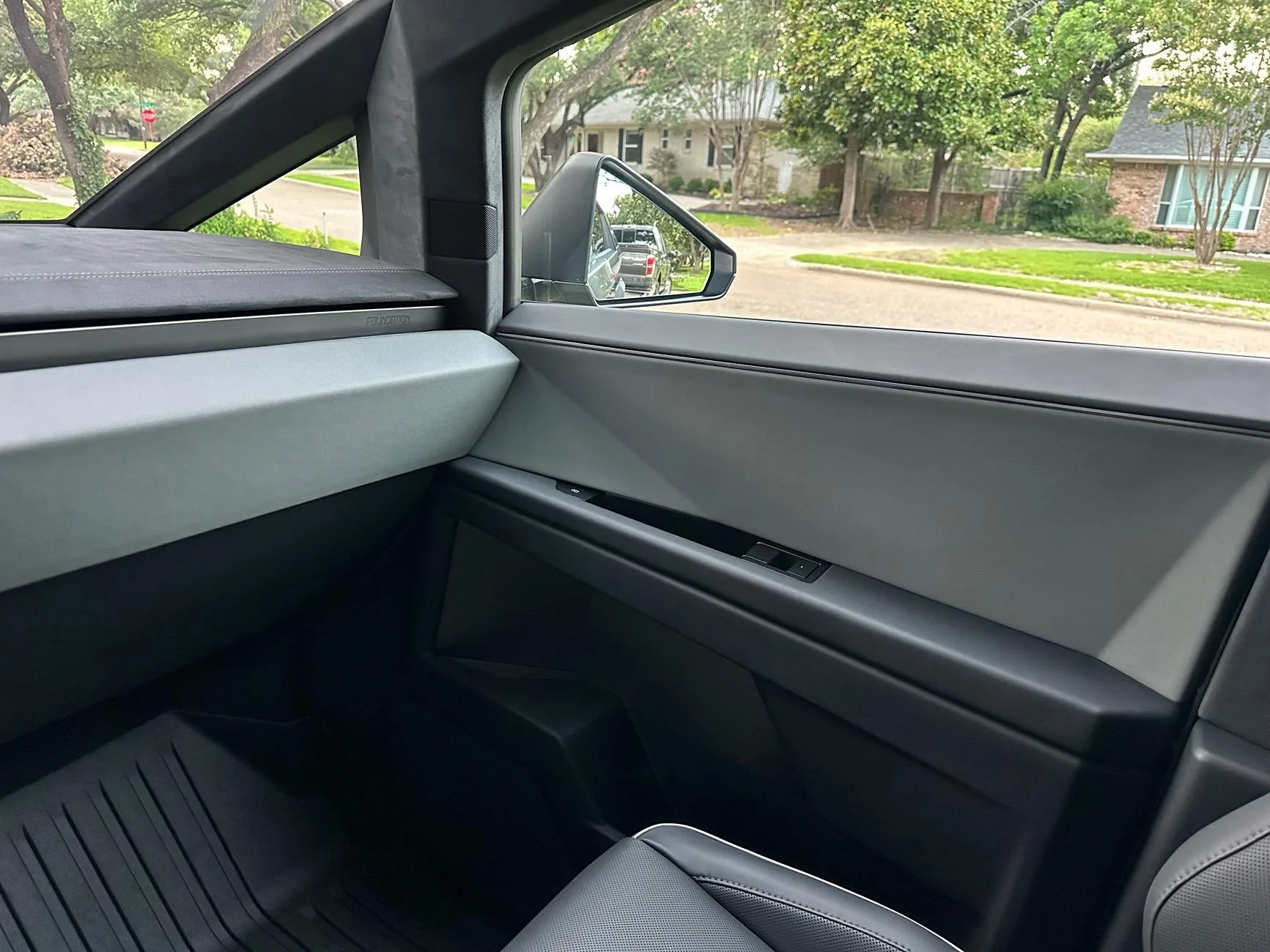 Tactical Grey Interior waiting room (updated with delivered photos ...