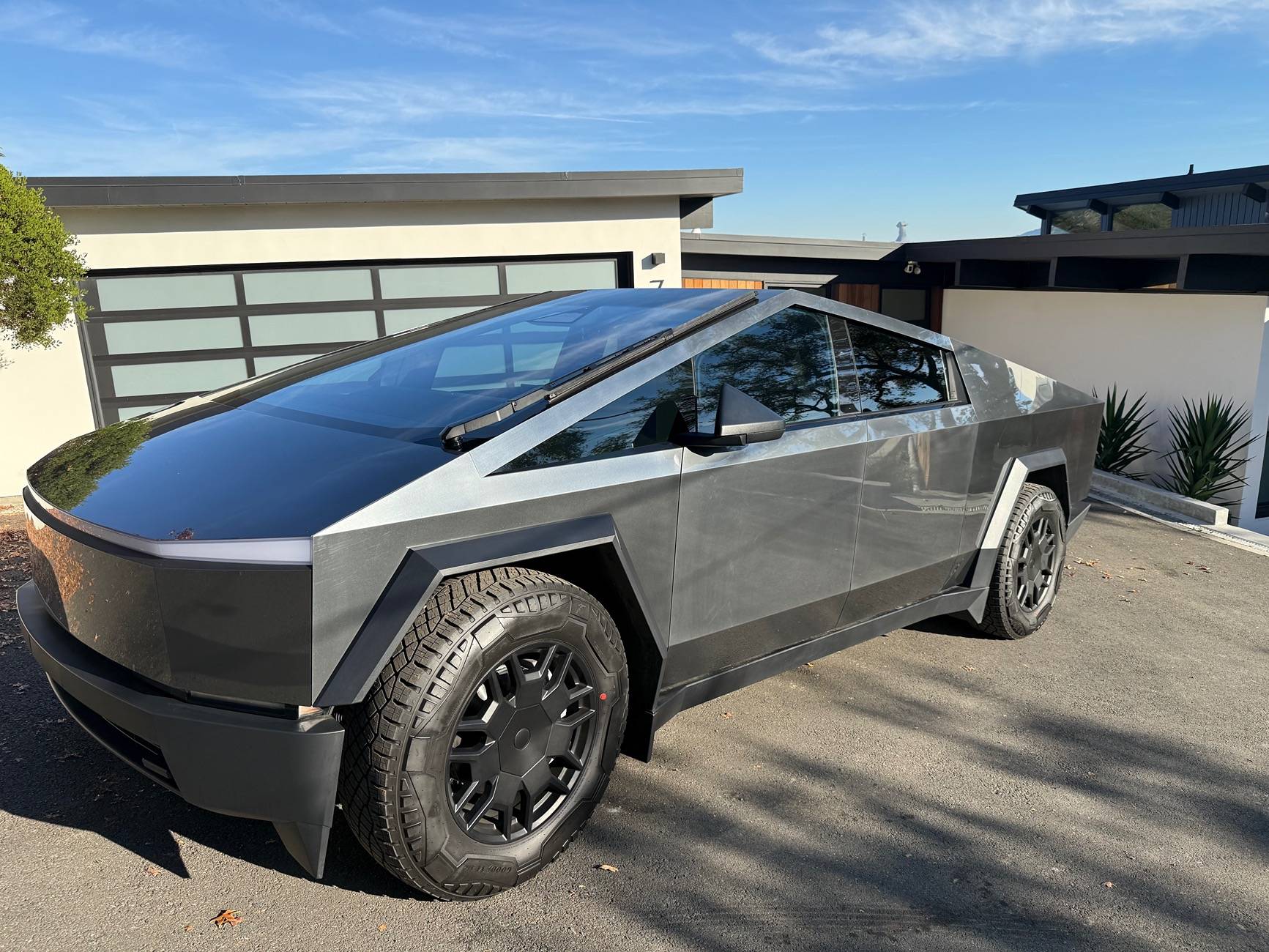 GREY / GRAY Vinyl Wrap & PPF Cybertruck -- Photos & Videos | Tesla ...