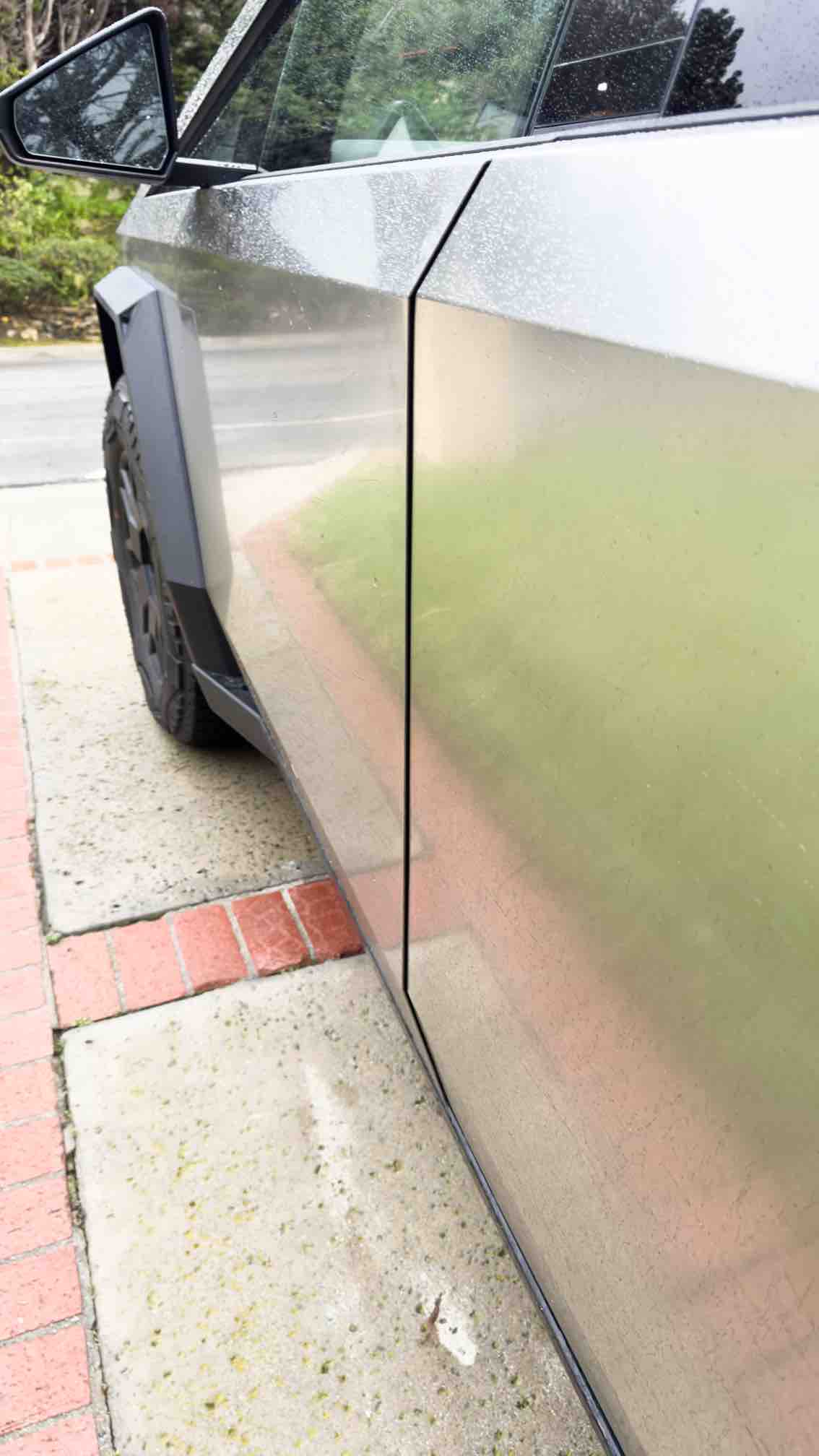 Driver side door gaps | Tesla Cybertruck Forum - News, Discussions ...