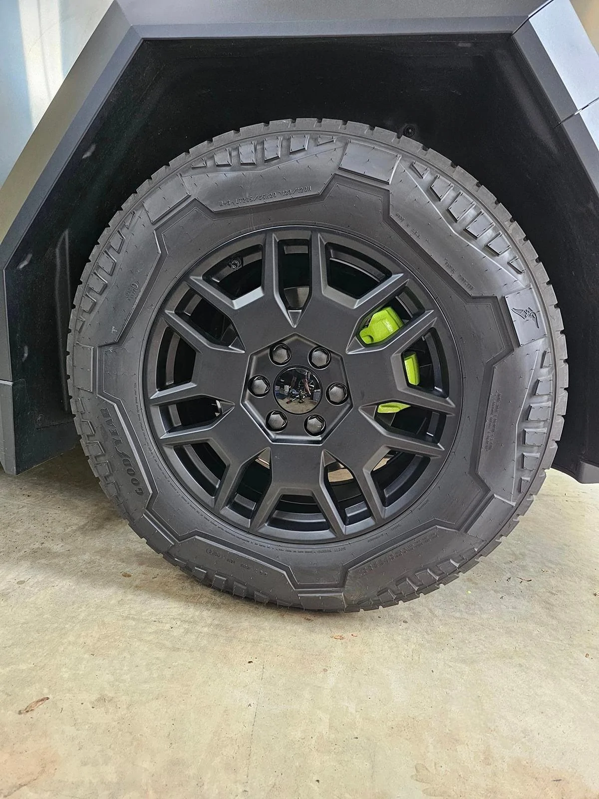 Painted my brake calipers | Tesla Cybertruck Forum - Cybertruck Owners Club