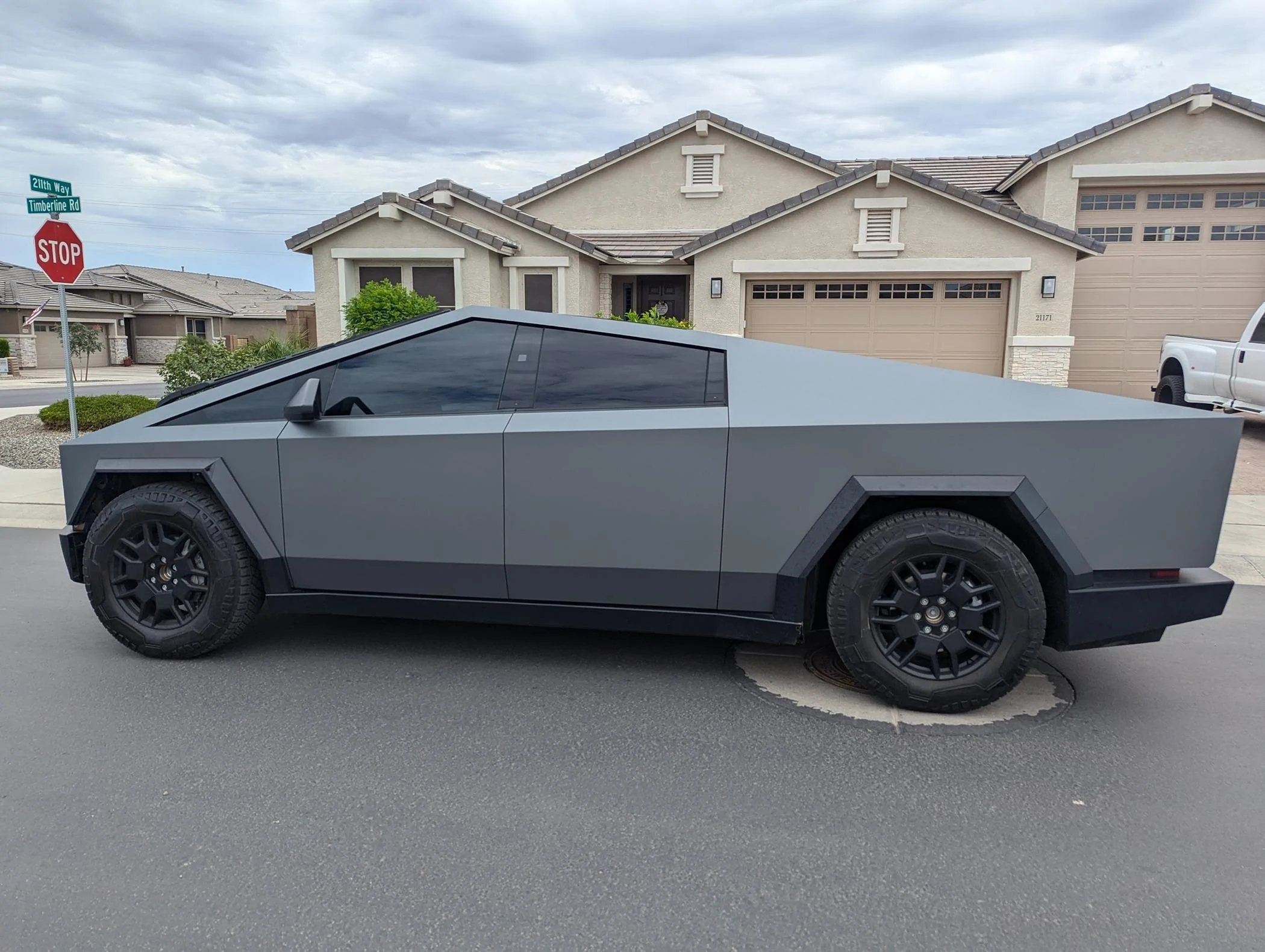 Matte Gunmetal Metallic Wrap! | Tesla Cybertruck Forum - Cybertruck ...