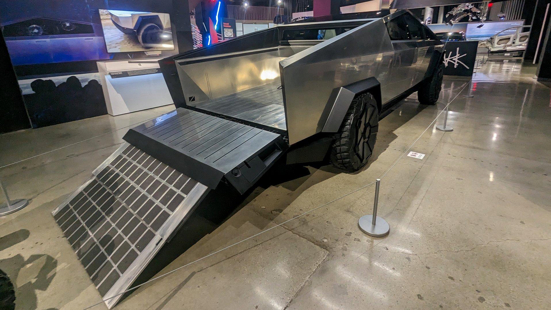 Cybertruck hauling big motorcycle (Honda Adventure) in its bed | Page 4 ...