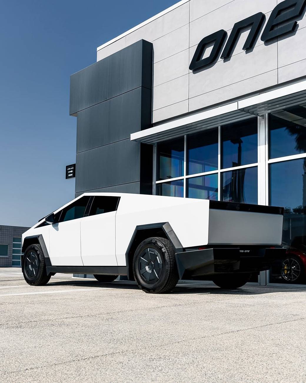 Pure PPF Satin Ballon White Cybertruck wrapped by One of One | Tesla ...