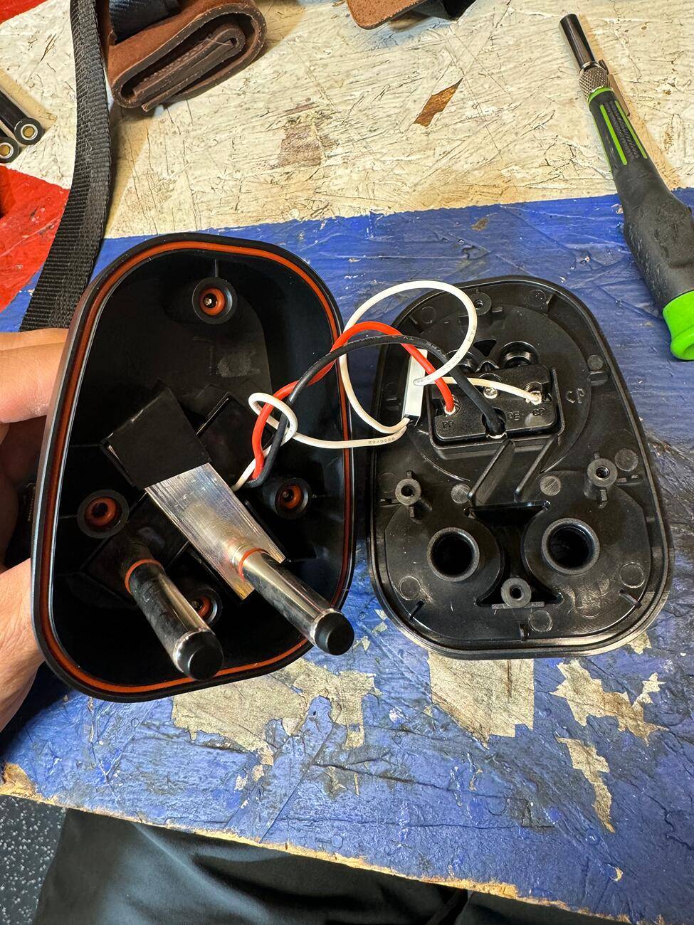 Charging cybertruck with CCS standard adapter | Tesla Cybertruck Forum ...