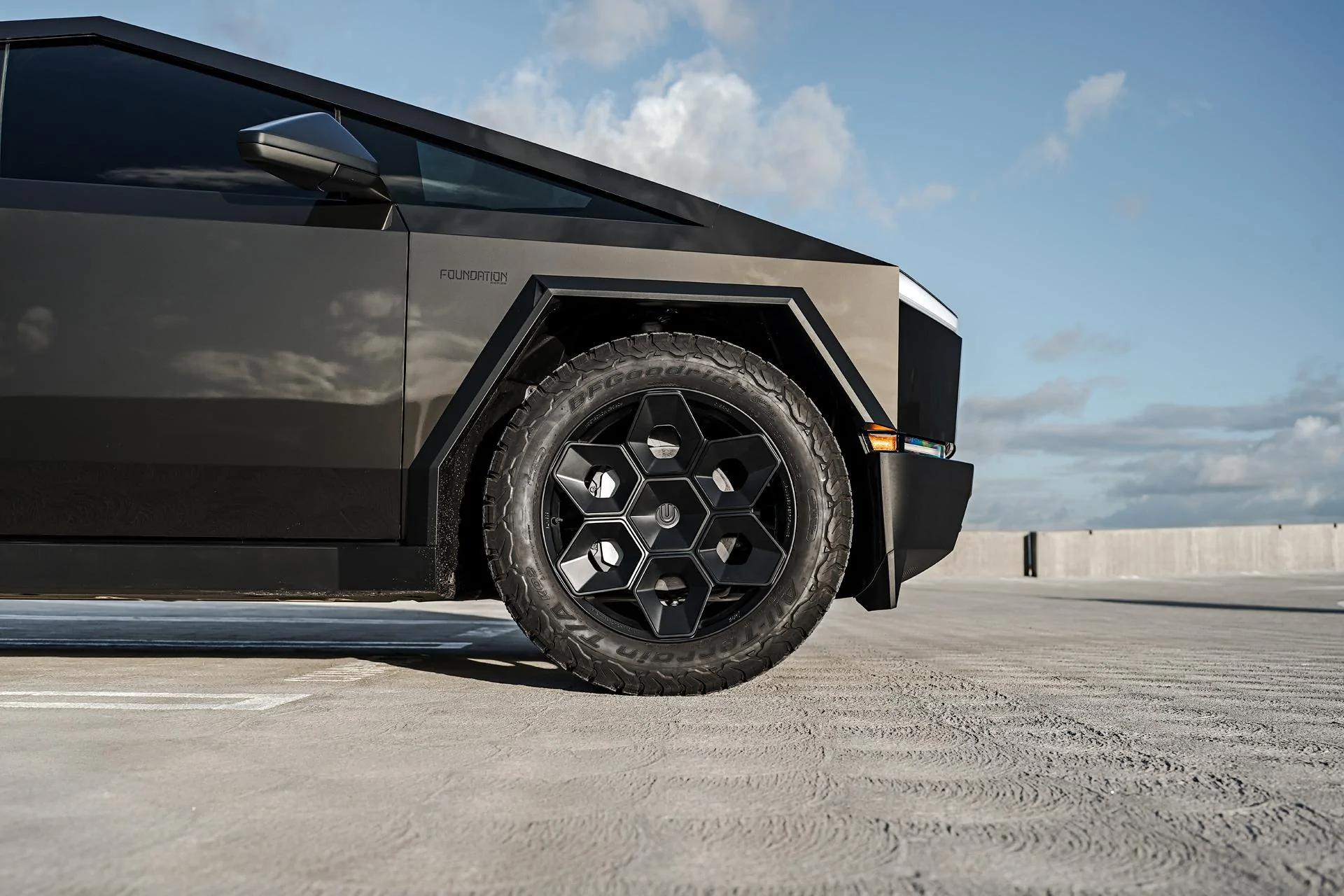 Pure PPF Platinum Wrapped Cybertruck | Tesla Cybertruck Forum ...