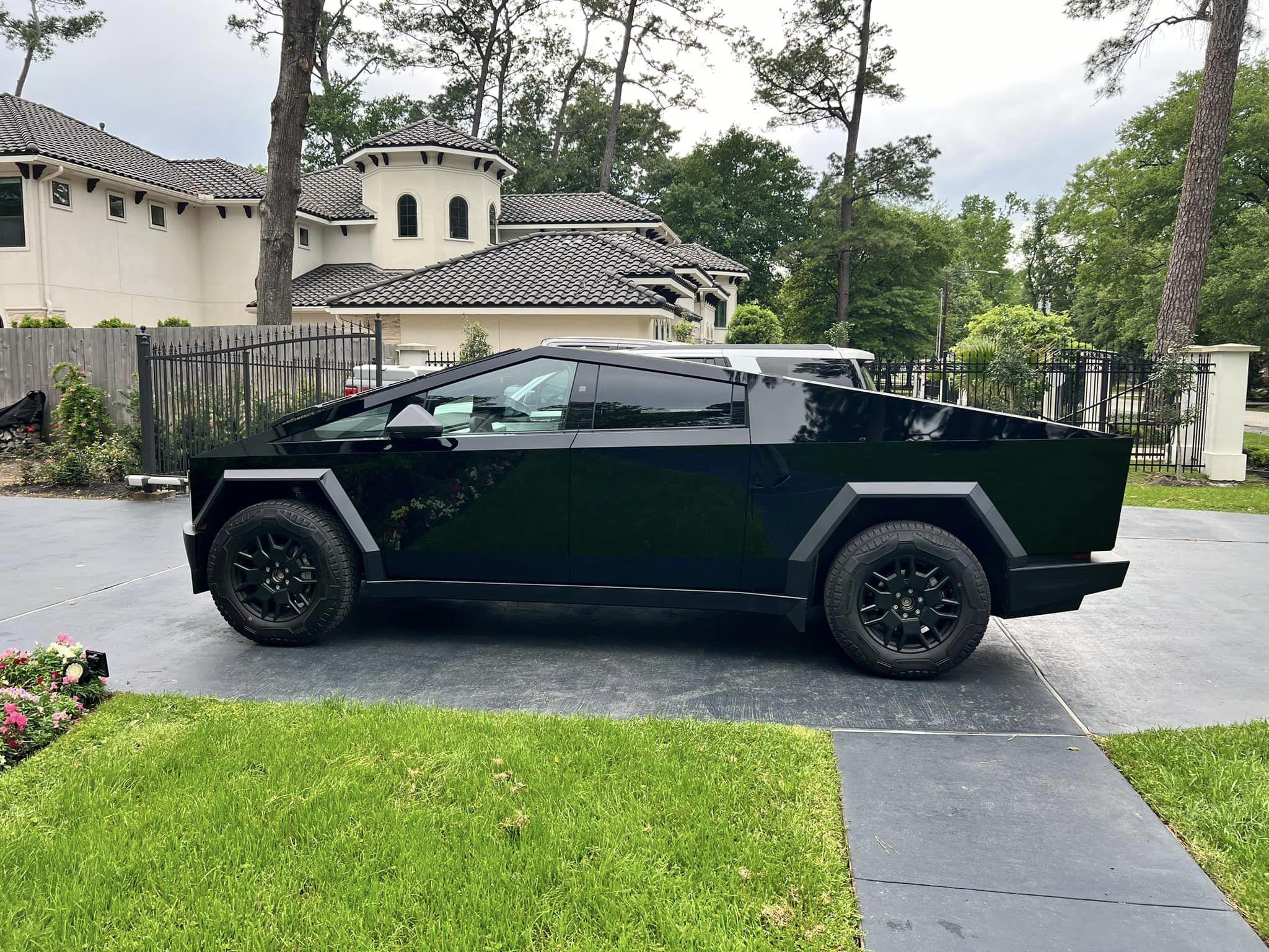 BLACK Vinyl Wrap & PPF Cybertruck -- Photos & Videos | Tesla Cybertruck ...