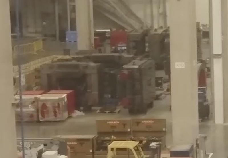 Cybertruck Giga Press Moulds Have Arrived In Texas Factory! | Tesla ...