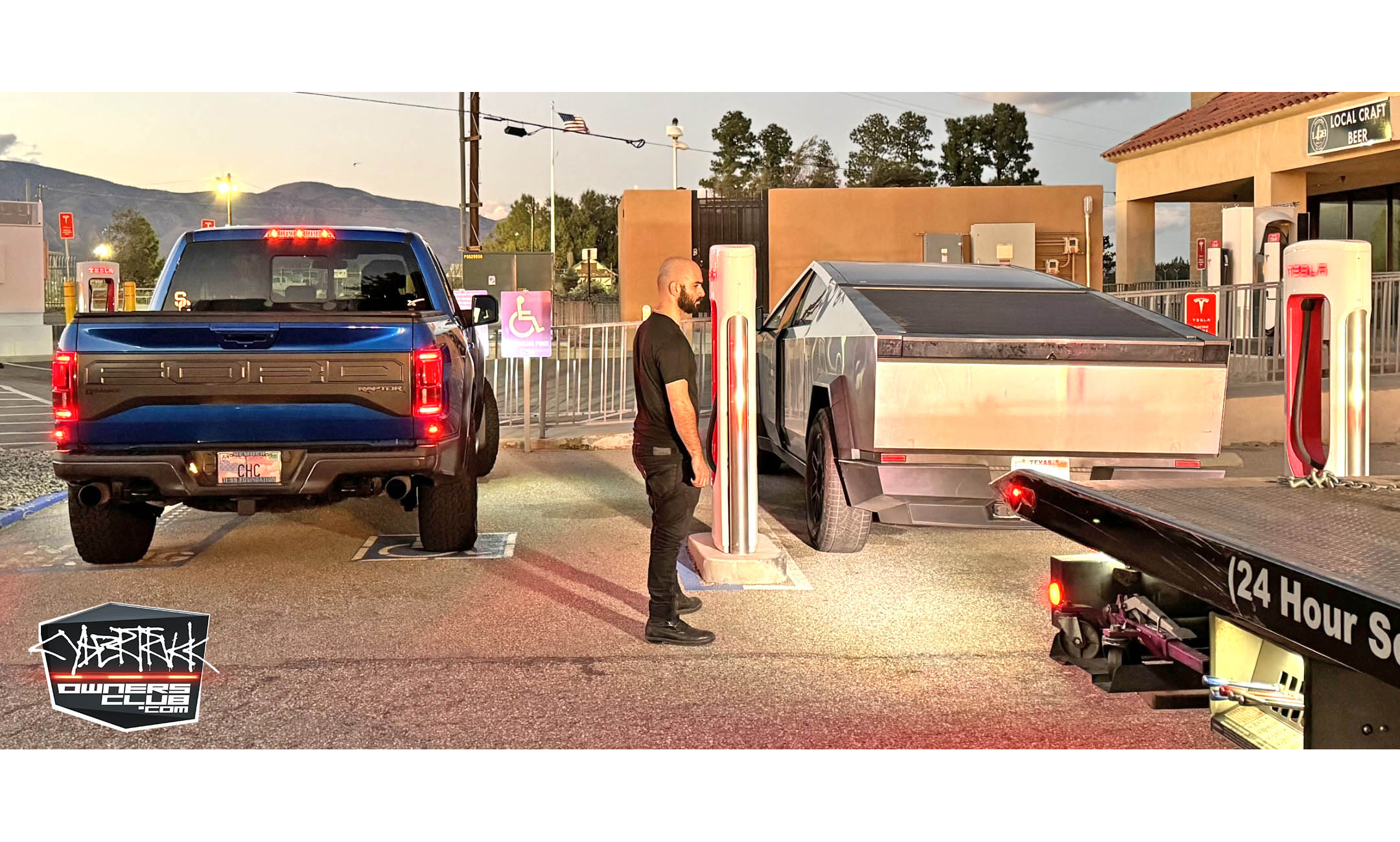 Cybertruck Breaks Down in Mojave + F-150 Raptor Size Comparison ...