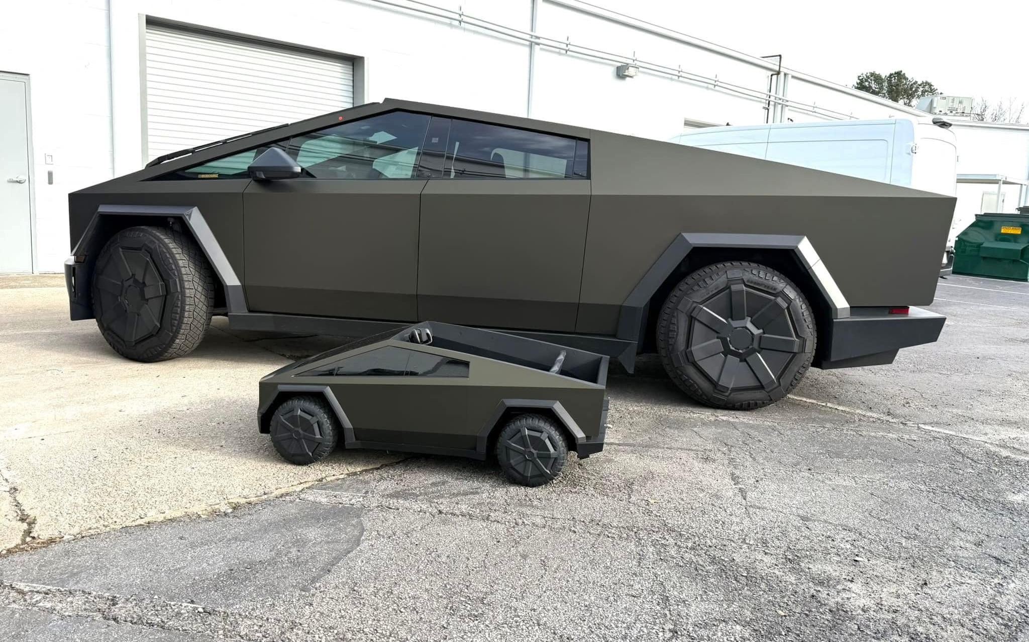 Cybertruck & Mini-Me CT | Tesla Cybertruck Forum - Cybertruck Owners Club