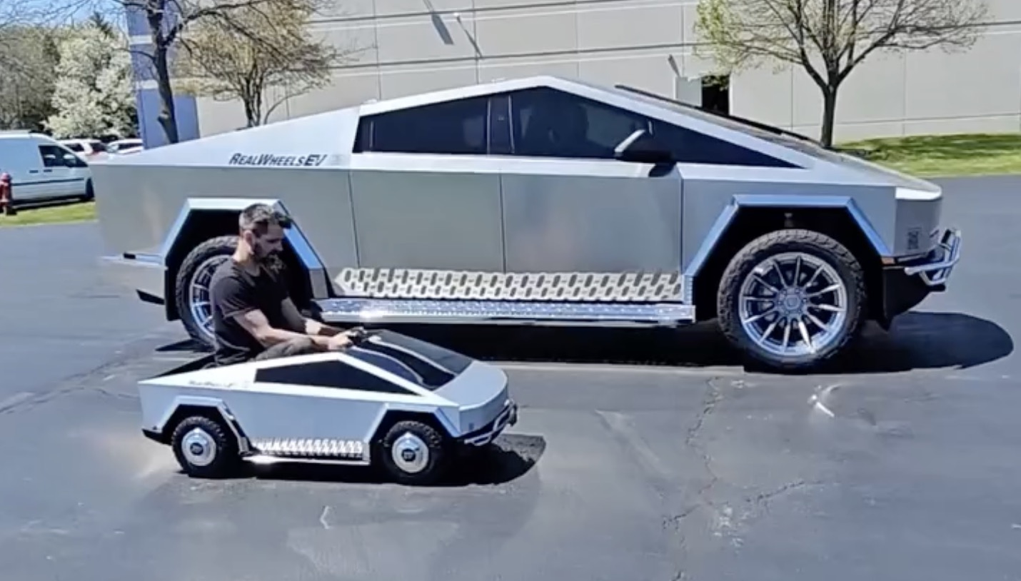 Custom CT Mini Build | Tesla Cybertruck Forum - Cybertruck Owners Club