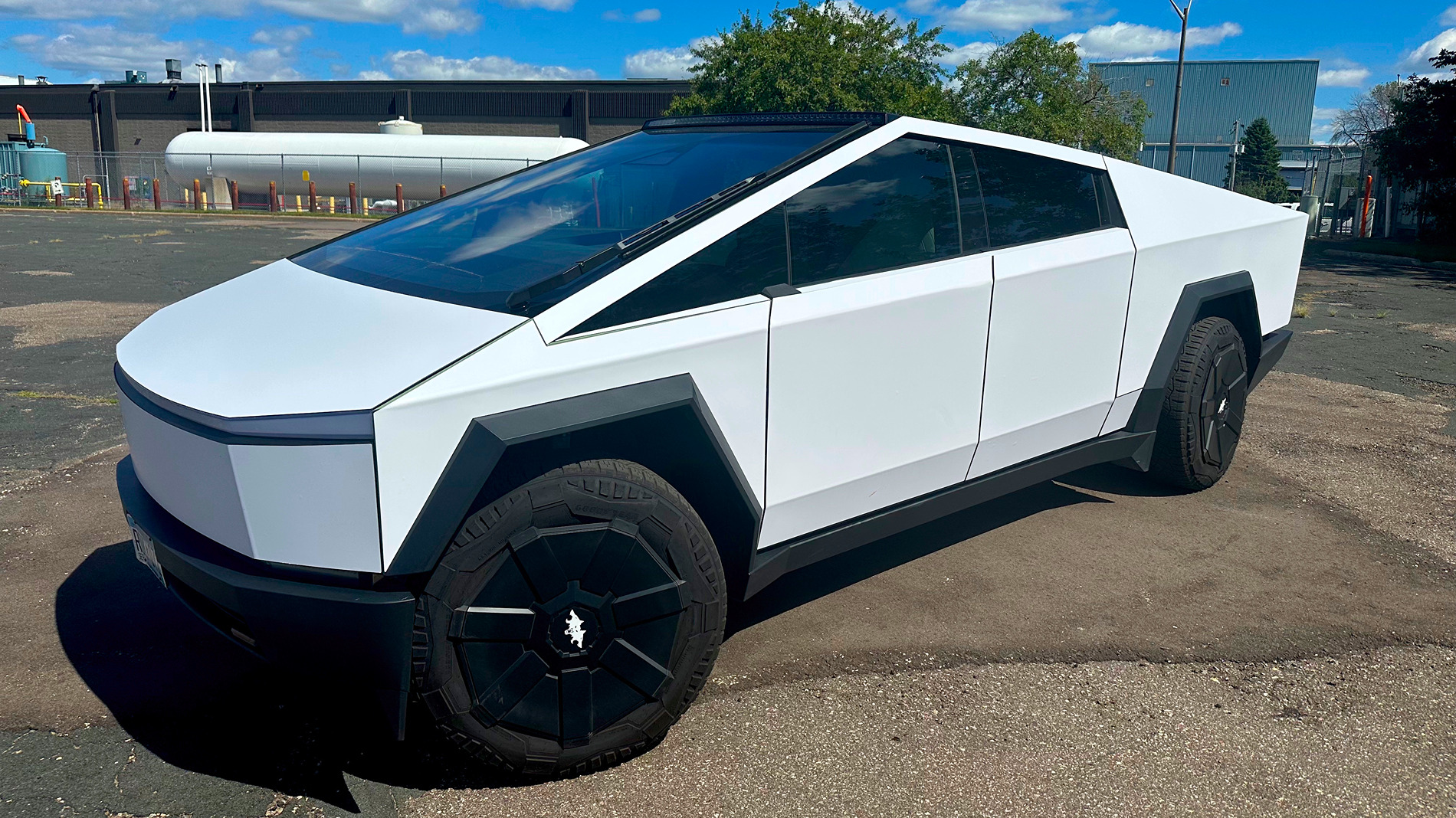Magnetic Wrap Over Existing Vinyl Wrap! [CybertruckCovers] | Tesla ...
