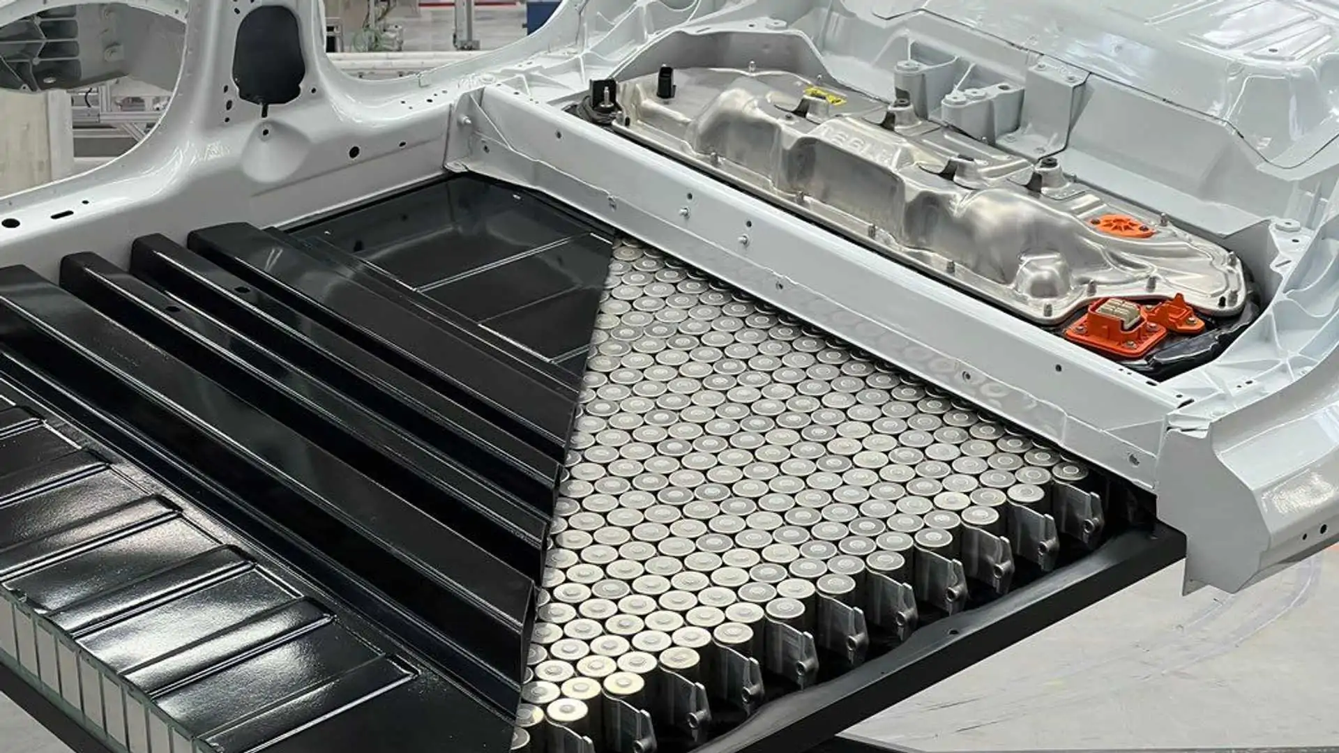 New Tesla 4680 battery cells patent achieves fully dry electrode ...
